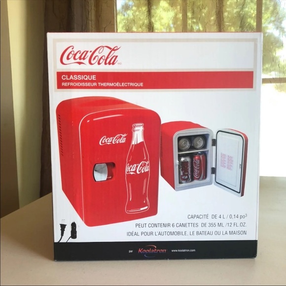 Coca Cola | Kitchen | Coca Cola Portable 6can Mini Fridge | Poshmark